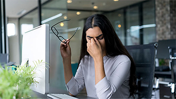 Avoid Eye Strain When Working at Your Computer | Kelsey-Seybold Clinic