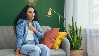 Panic Attack or Heart Attack – Here’s How To Tell the Difference